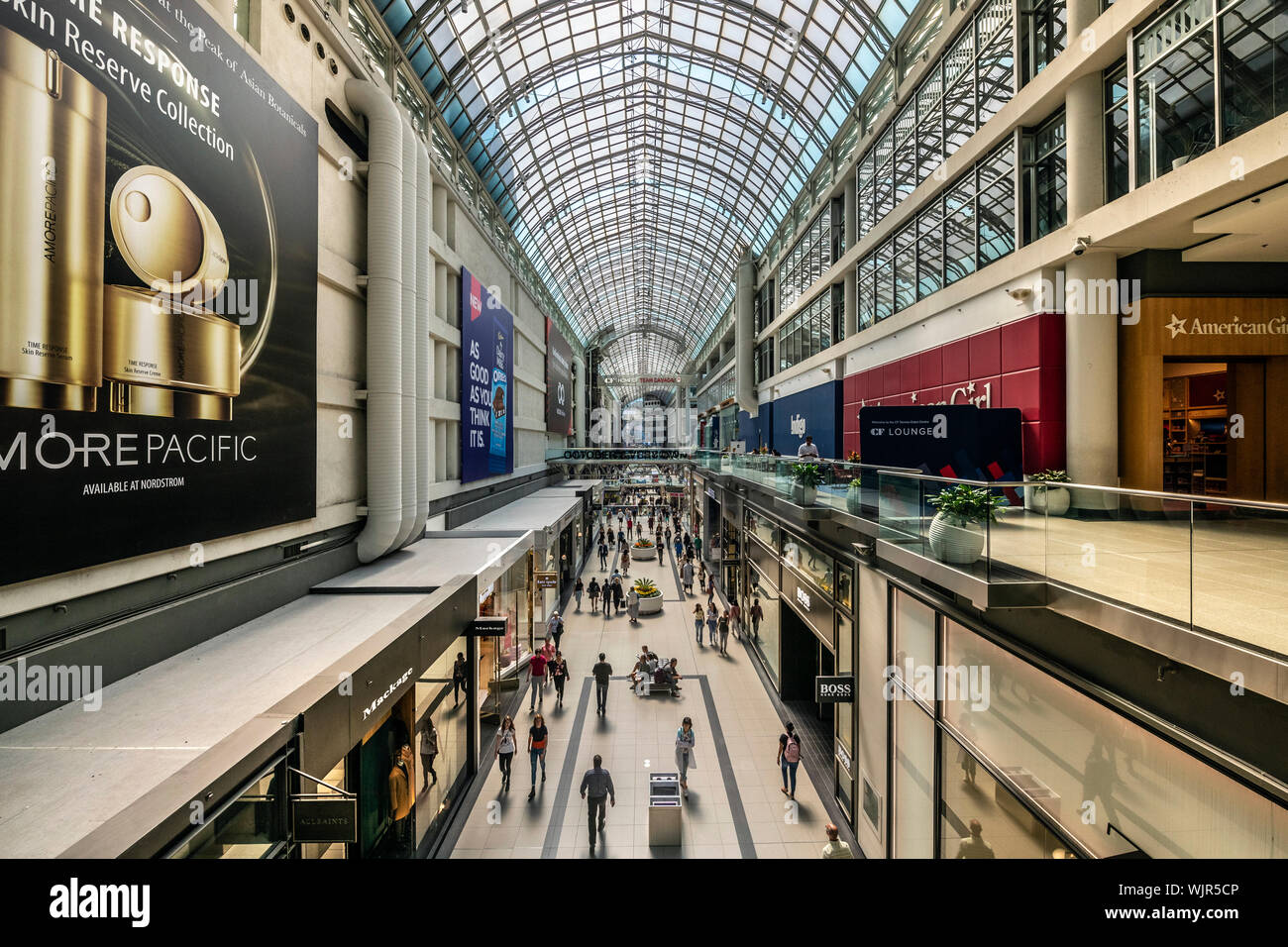 Centro commerciale del eaton centro immagini e fotografie stock ad alta ...