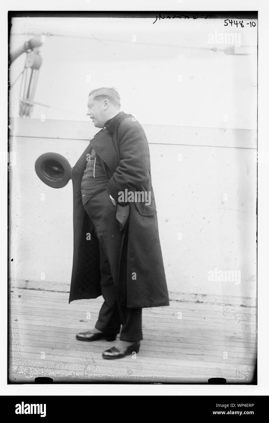 Il cantante tenore irlandese americano john mccormack immagini e ...