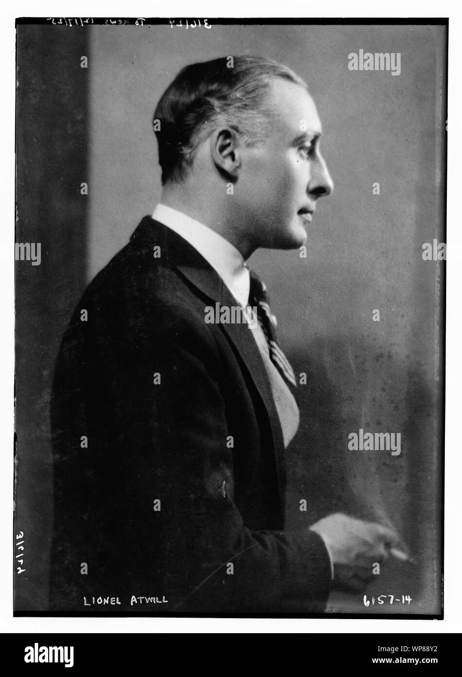Lionel atwill Immagini senza sfondo e Foto Stock ritagliate - Alamy