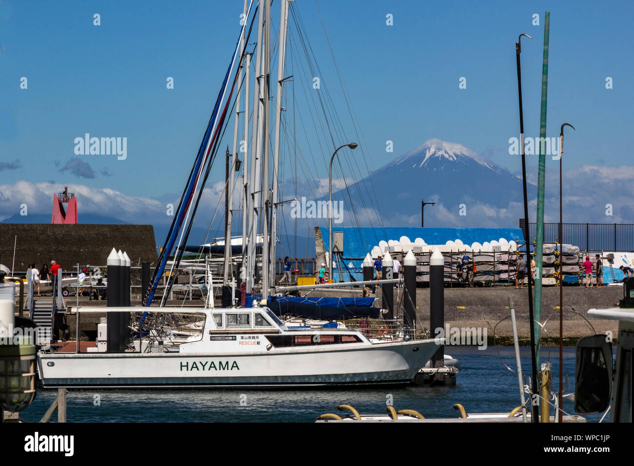 Porto di hayama immagini e fotografie stock ad alta risoluzione - Alamy