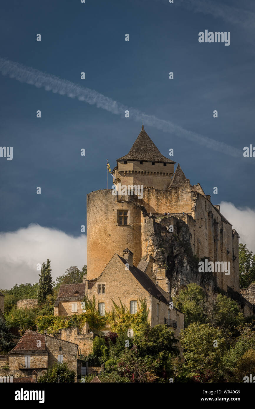 Castello di castelnaud la immagini e fotografie stock ad alta ...