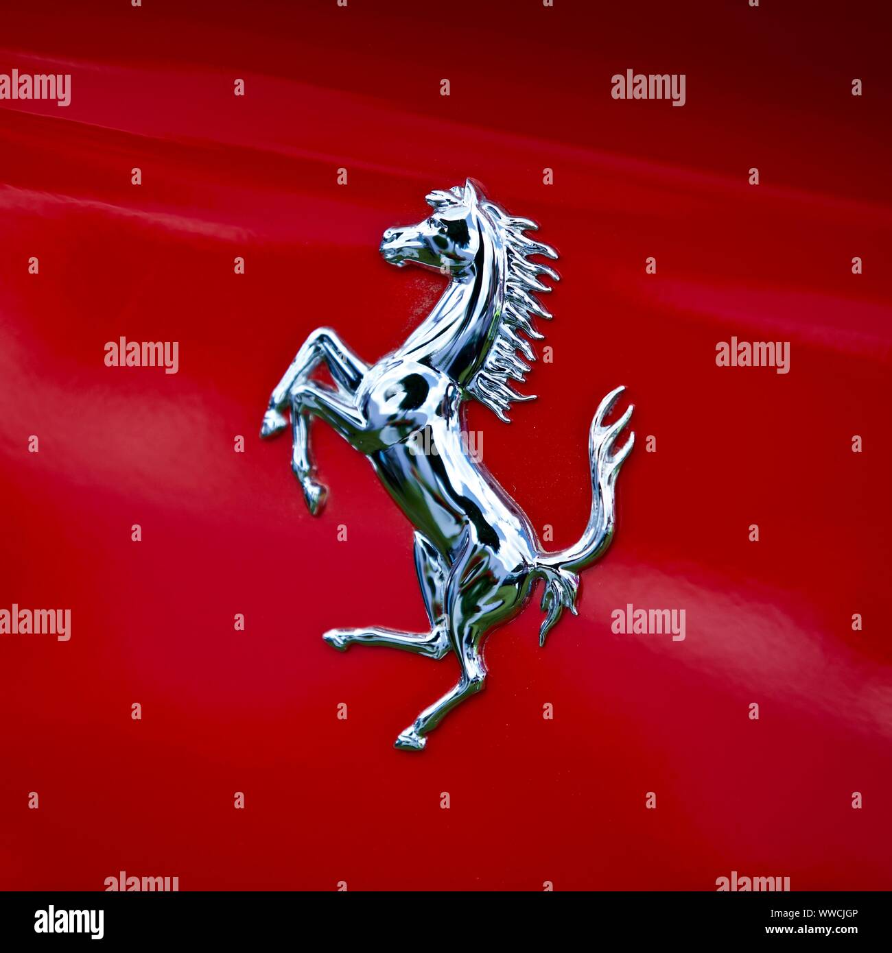 Emblema del cavallo rampante immagini e fotografie stock ad alta ...