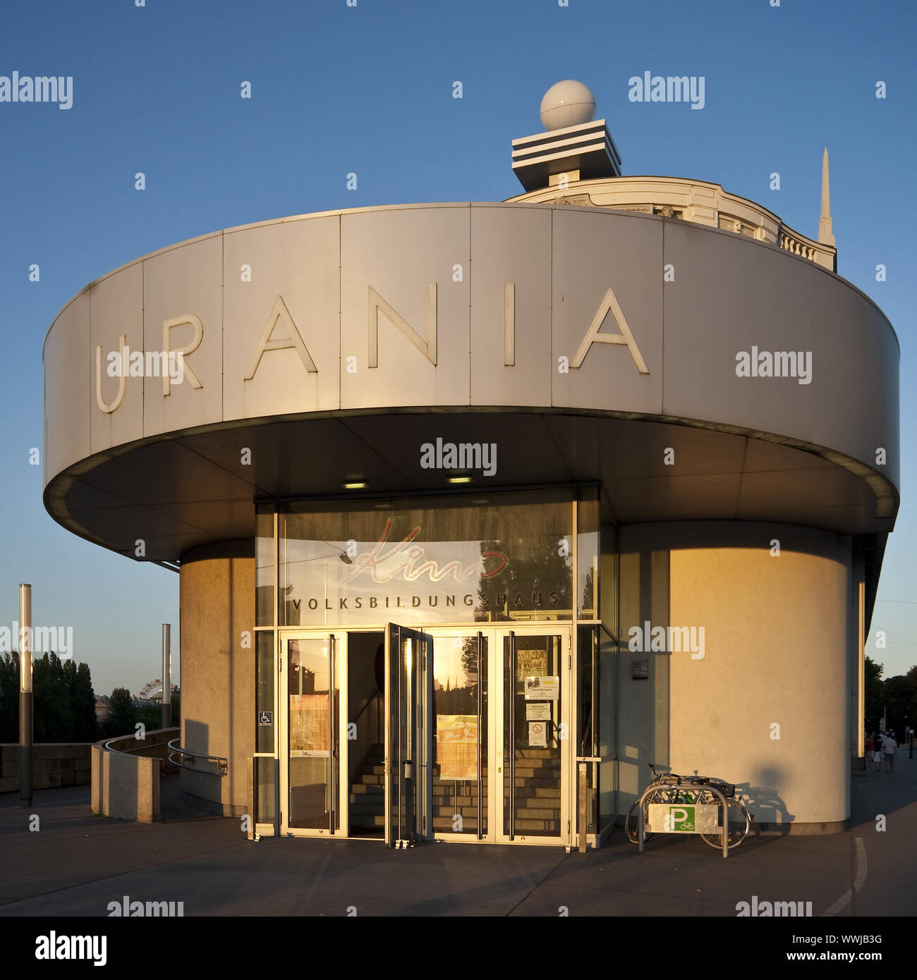 Austrian cinema immagini e fotografie stock ad alta risoluzione - Alamy