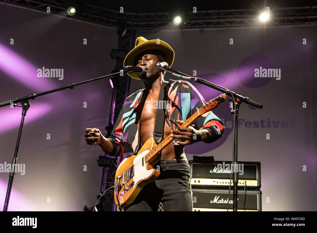 Keziah jones immagini e fotografie stock ad alta risoluzione - Alamy