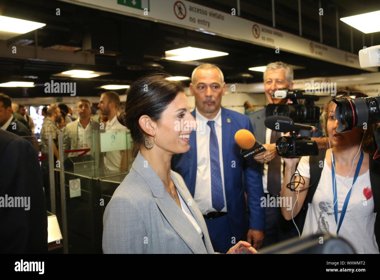 Linda meleo roma immagini e fotografie stock ad alta risoluzione - Alamy